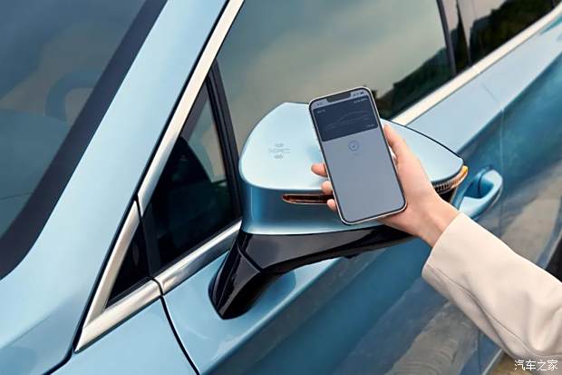 【图】轻轻一碰即解锁 解密NFC车钥匙的用法 详询：4009682303 _汽车之家