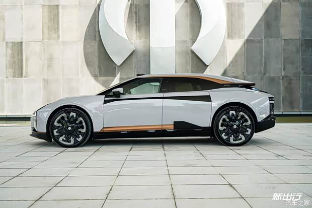 【图】新出行：静态体验高合HiPhi Z量产版 详询：4009727261 _汽车之家